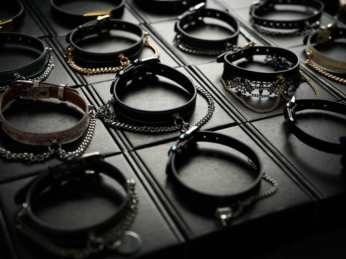 Create a Fabulous Choker: Step-by-Step Guide – COMMAND